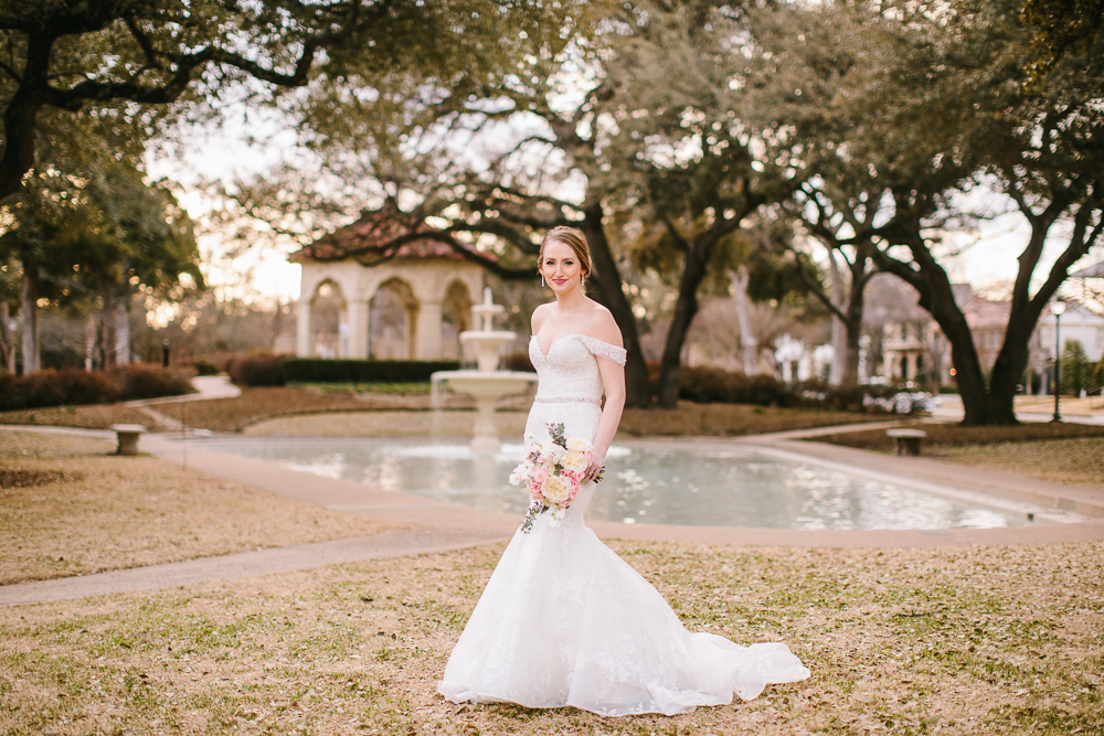 Hayley: Dallas, TX Bridal Photography | Caroline Jurgensen Photography