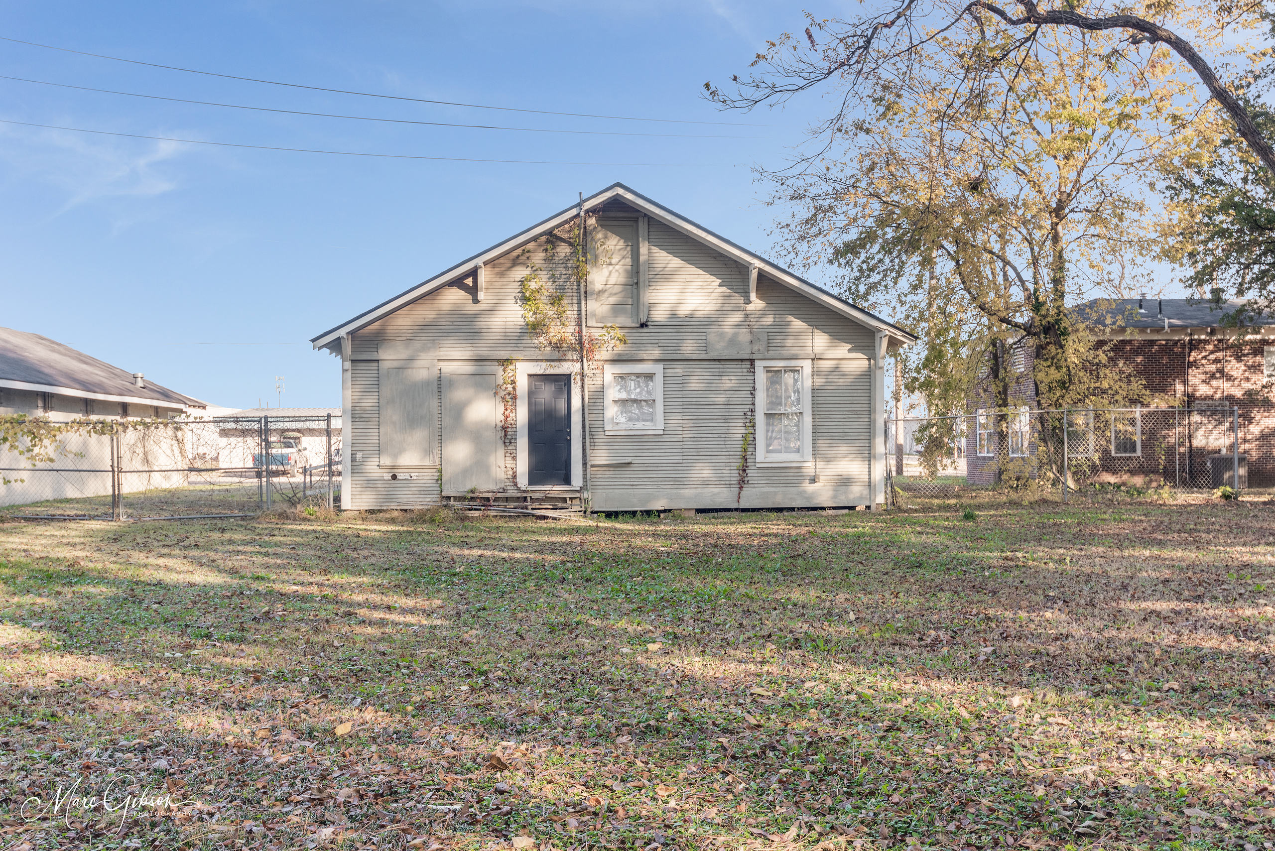 Ethel and Shed Opha Phillips | Marc Gibson Photography