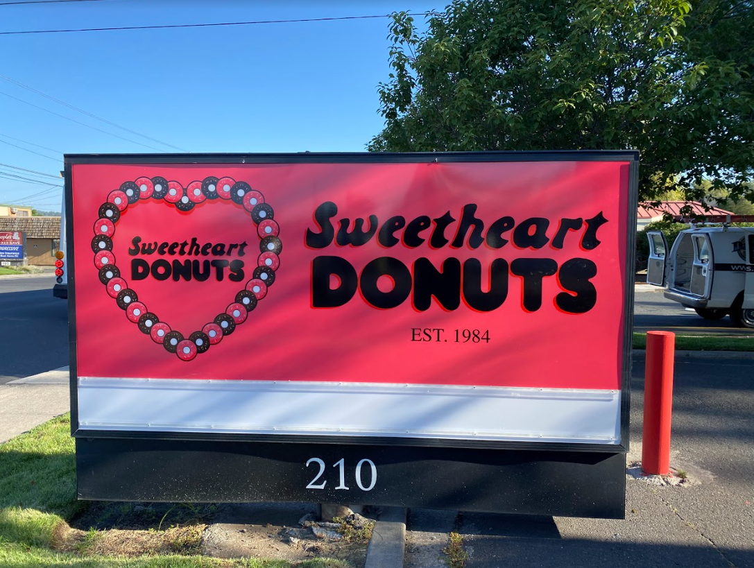 SWEETHEART DONUTS | MC Smith Sign Company