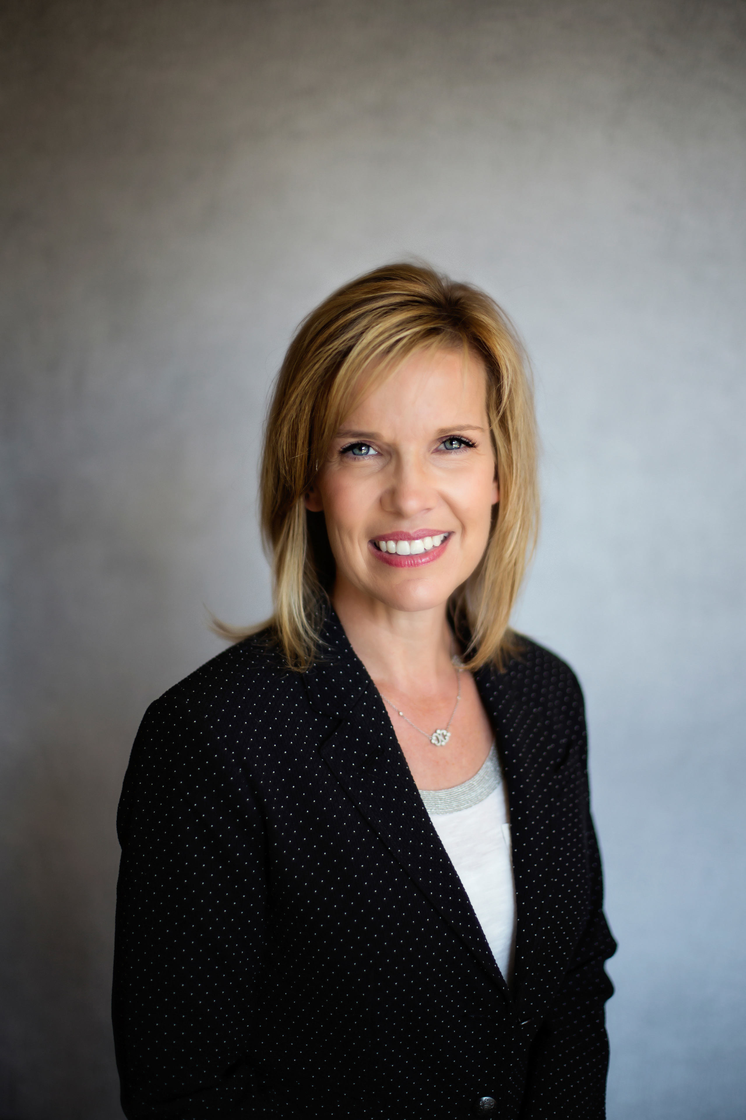Professional Headshots | Creative Photography by Amanda